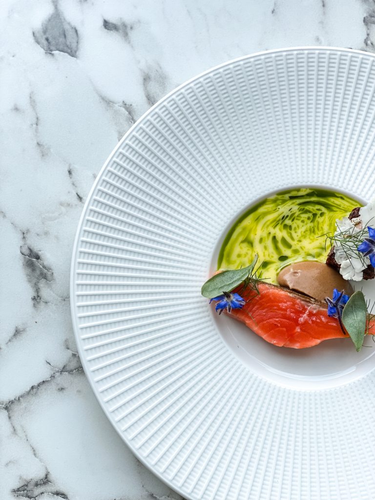 The Restaurant - Delahunt